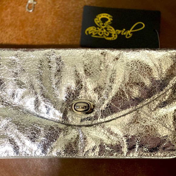 Sorial | Bags | Sorial New York Vegan Leather Silver Crossbody Bag ...